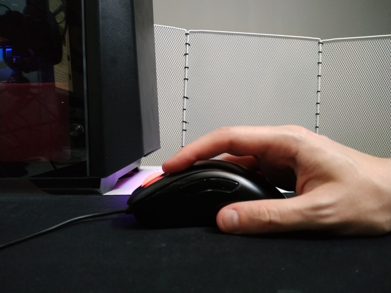 Les différentes prises en mains : Claw Grip, Palm Grip et Fingertip Grip